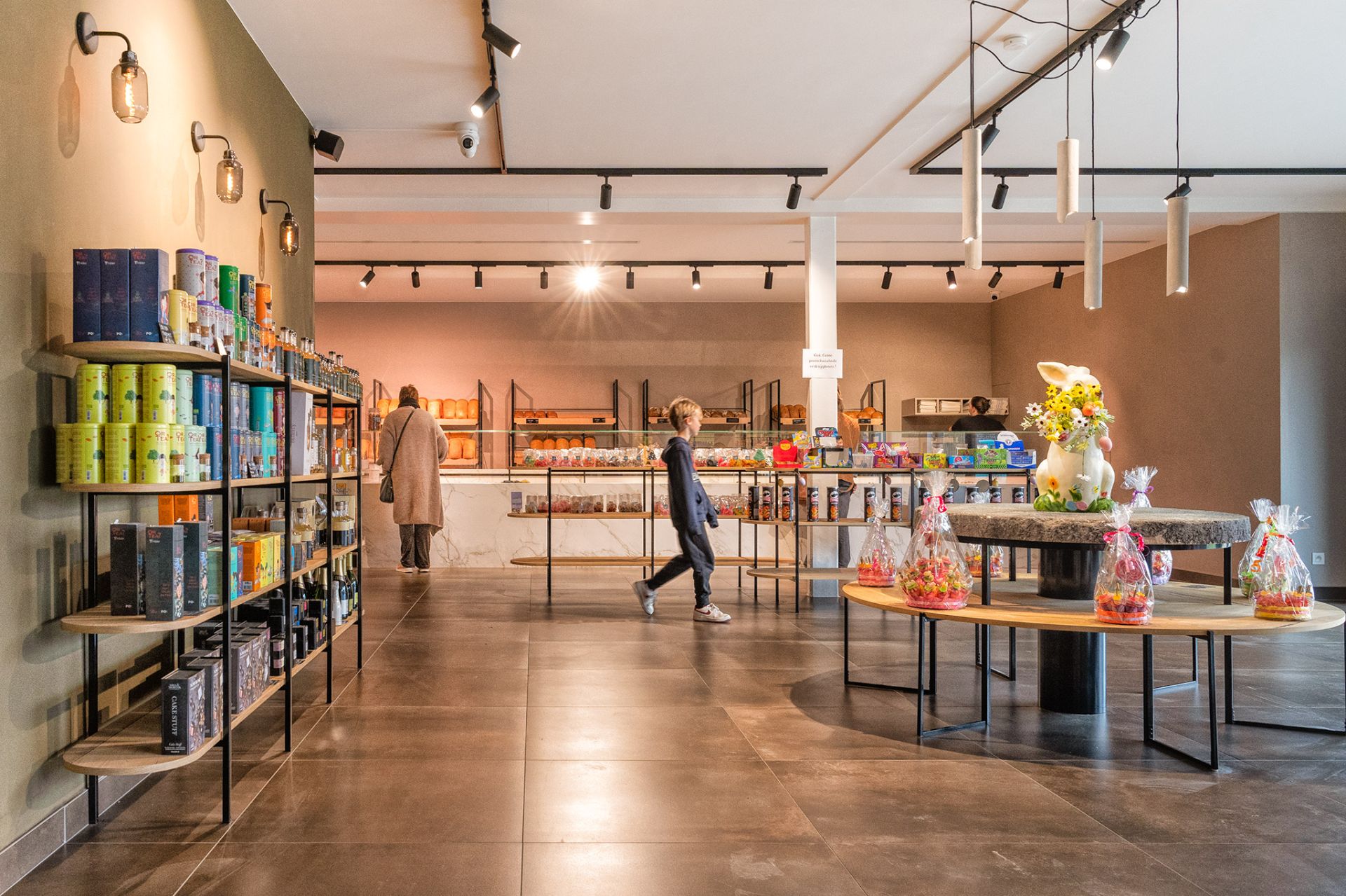 Winkelinrichting en koeling voor bakkerij Het Brood in Glabbeek door ...