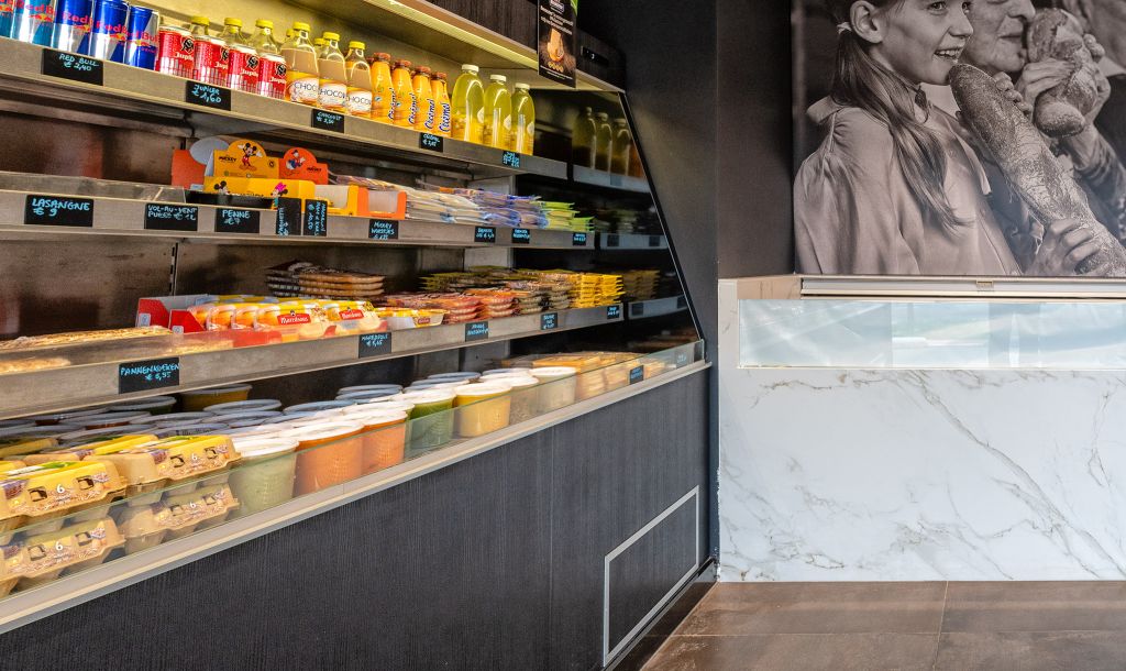 Winkelinrichting en koeling voor bakkerij Het Brood in Glabbeek door ...